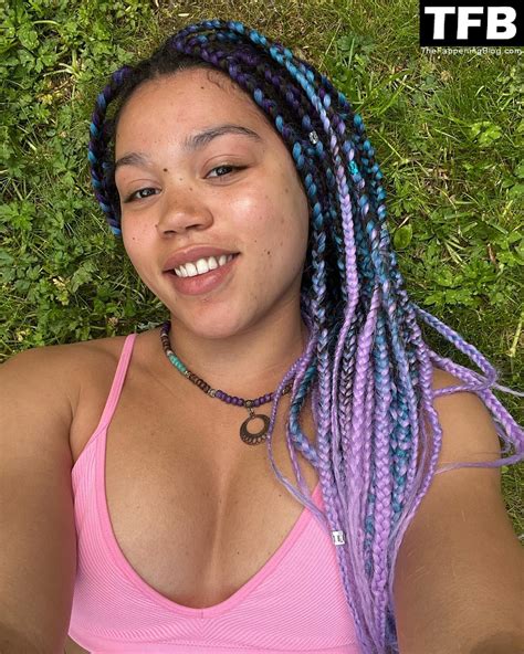 Ruby Barker Sexy 15 Photos Thefappening