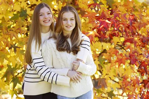 La Princesa Leonor Y La Infanta Sofía Protagonistas Del Christmas Real