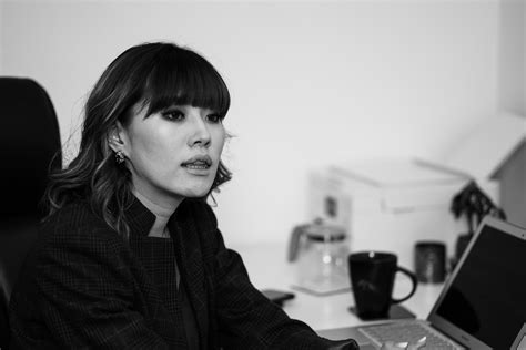 Ард Санхүүгийн Нэгдэл ийн Төр засаг олон нийтийн харилцаа эрхэлсэн захирал Ж Алтангүний