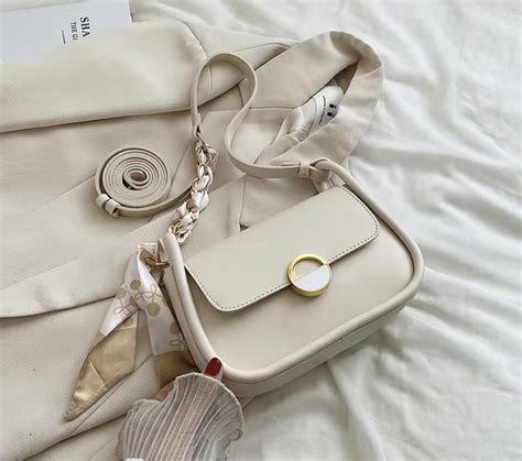 Купить Сумка багет искусственная кожа белый в Алматы Магазин на Kaspi Kz