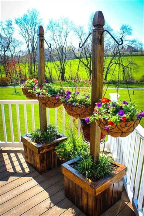 30 Diy Pallet Ideas For Your Home Garden Design Backyard Landscaping