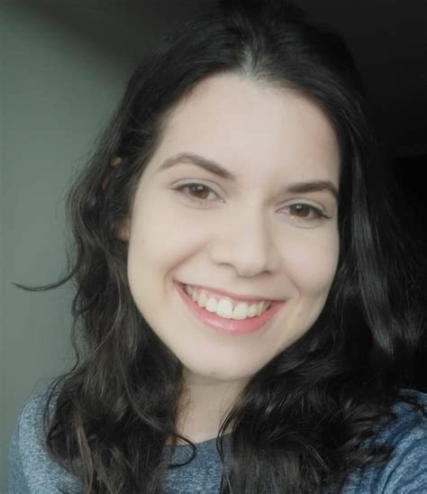 Professora De InglÊs Rayssa Maia Get Fluency Learn English Online