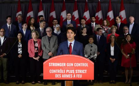 Amid Blackface Uproar Justin Trudeau Announces Plan For Canada To Ban