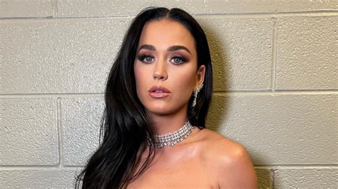 Katy Perry Volvió A Sorprender Al Mundo Con Un Accesorio Que Será