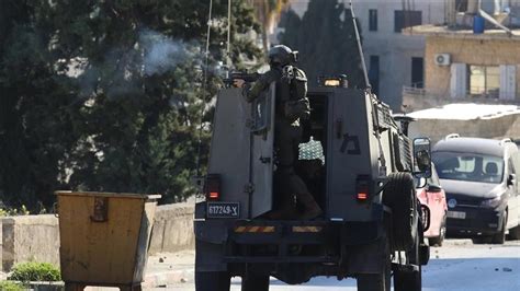 Израелската војска уби Палестинец на Западниот Брег