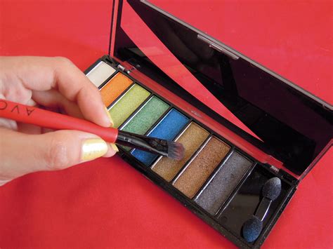 Ways To Apply Eye Makeup Wikihow