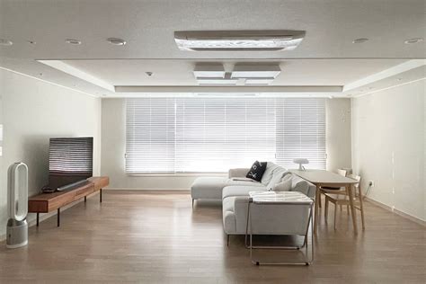 부부의 취향으로 가득하게 두 번째 미니멀 하우스 라이프스타일 슈퍼앱 오늘의집 부부의 취향으로 가득하게 두 번째 미니멀 하우스 라이프스타일 슈퍼앱 오늘의집