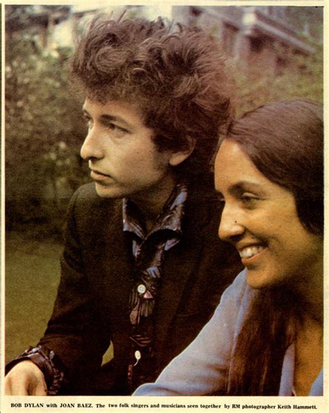 Bob Dylan With Joan Baez 15 Amazing Photographs