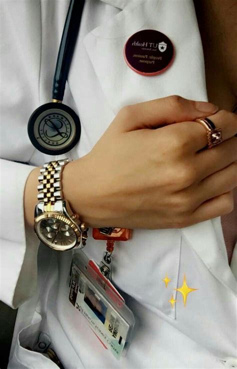 دكتورة خلفيات عن الطب