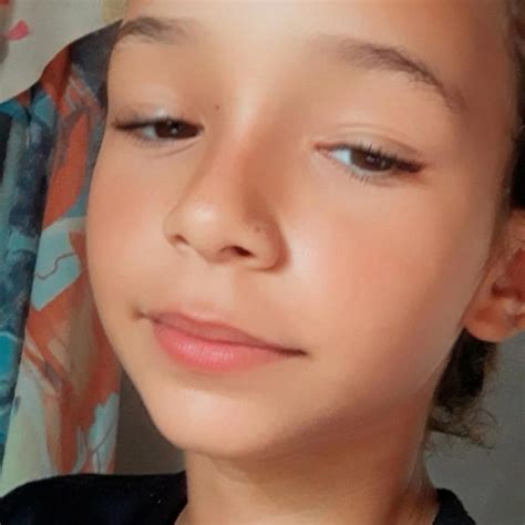 Isamara Oficial Youtube