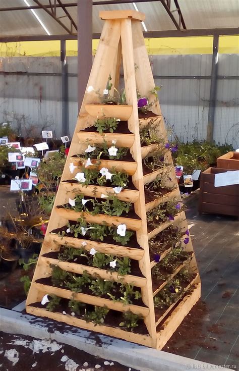 Садовая горка купить в интернет-магазине Ярмарка Мастеров по цене 6200 ...