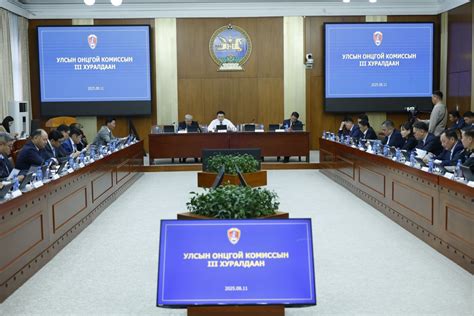 Байгалийн хадлан бэлчээрийн ногоон өвс экспортлохыг хориглож өвөлжилтийн бэлтгэл бэлэн