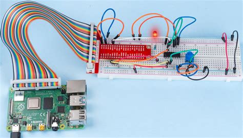 217 Potentionmeter — Sunfounder Ulimate Raphael Kit For Raspberry Pi Documentation