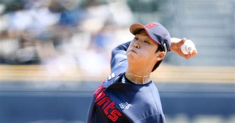 포토 롯데 이민석 ‘힘찬 투구