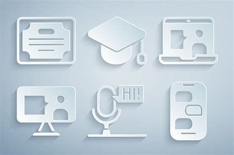 마이크 음성 장치 외국어 온라인 학습 새 채팅 메시지 알림 졸업 모자 및 인증서 템플릿 아이콘을 설정합니다 벡터 3차원 형태에 대한 스톡 벡터 아트 및 기타 이미지 Istock