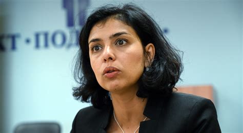 Ваня Григорова от КТ Подкрепа Слънцето изгрява от Изток не от Запад