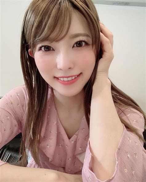 도쿄 건물주 E컵 공장장 다작 Av여배우 우에하라 아이 은퇴 다이어트 근황 1年になりました💗 네이버 블로그