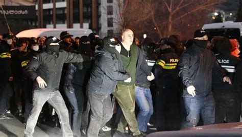 საპროტესტო აქციაზე ნიკა მელია გიგი უგულავა და თენგო თევზაძე დააკავეს Sport24