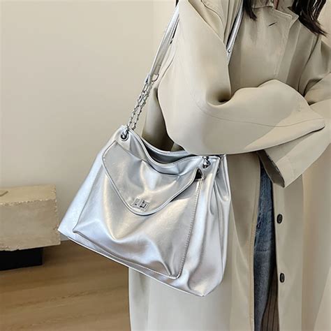 당일보부상 빅 포켓 체인 숄더백 노트북 아이패드 수납 가벼운 크로스백 빅백 스퀘어 데일리백 면접 여행 가방