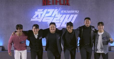 [종합] 피 철철 흘리는데 경기 재개…핏자국 선명할 최강럭비