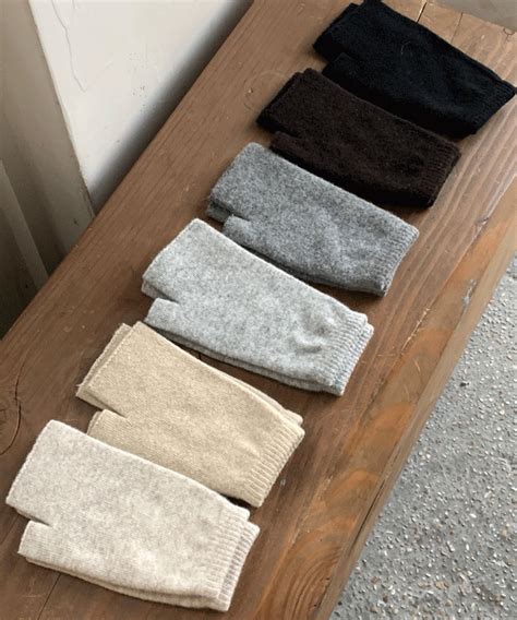 [1 1할인] 겨울 남녀공용 숏 핸드워머 암워머 무지 울 니트 손목 팔토시 사무실 울 장갑 에이블리