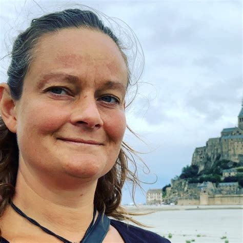 Lise Bidstrup Tlf 70270308 Book Hos Foredragsbasen Dk