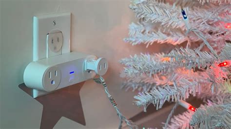 Smart Christmas Lights How To Set Up Smart Holiday Decoration Lights Reviewed