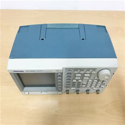 美国原装 Tektronix泰克 Afg3252c 240mhz 任意波形发生器