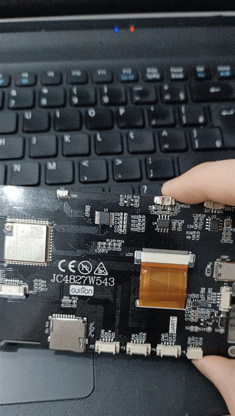 I Cant Make The Esp Screen Show Anything It Worked With The Pre Installed Software Resp32