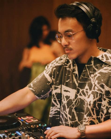 เกรซ นวรัตน์ ลูก เสี่ยเจียง ดีใจสังคมเปิดกว้าง รับลาวงการ ถูกกดดันเพศสภาพ