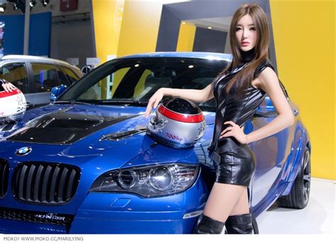 Muertevideanos Li Ying Zhi Perfect Girl Car Show