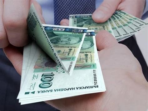 КЗП проверява през пръсти и фирмите за бързи кредити