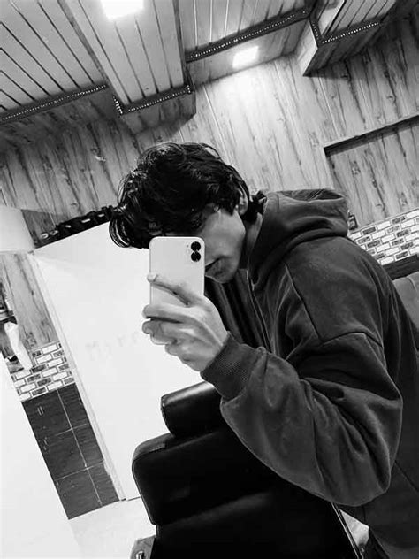 عکس پروفایل پسرانه شاخ 2024 این طرح ها خیلی خفنه ترند اینستاییه شیفتش