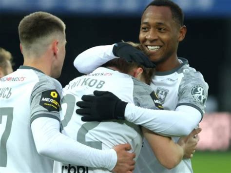 Brayan Gil Desata Su Mejor Versión En Rusia Doblete Top De Goleadores