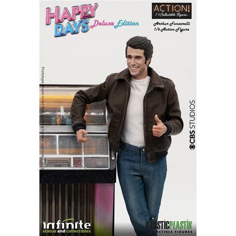 Happy Days Fonzie Deluxe Edition 16 Scale Action Figure