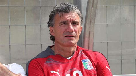 Gli Auguri Del Toro A Fabrizio Lorieri Portiere Granata Per 3 Stagioni