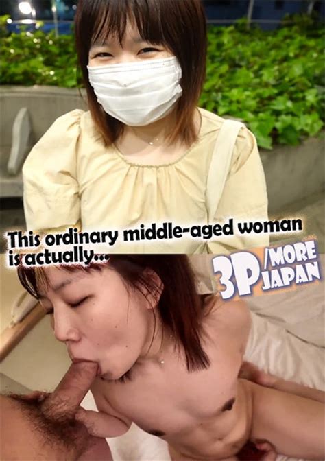 This Ordinary Middle Aged Woman Is Actually Group Sex Jav