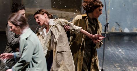 ტროელი ქალები თბილისში ᐉ ღონისძიებების აფიშა Yolo Yolo