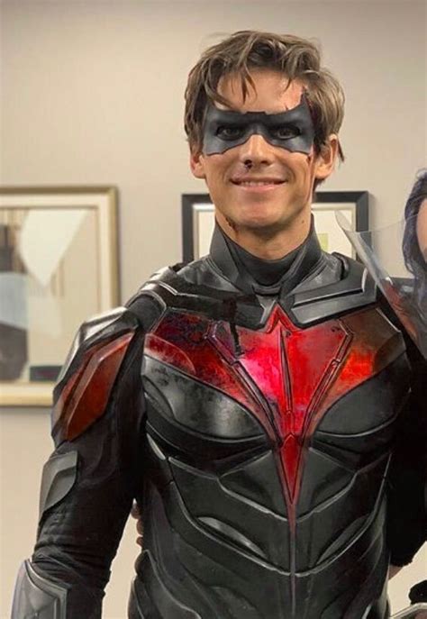 New 52 Nightwing Cosplay