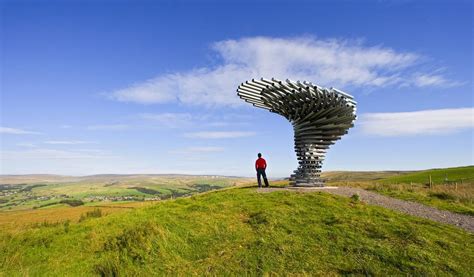 Englands 10 Feet Tall Sculpture Produces Music Every Time The Wind