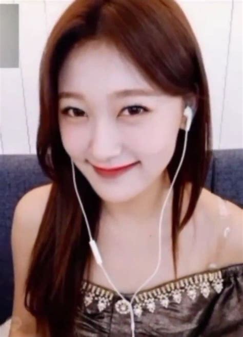 Pin De 💕exo💕 Em Loona