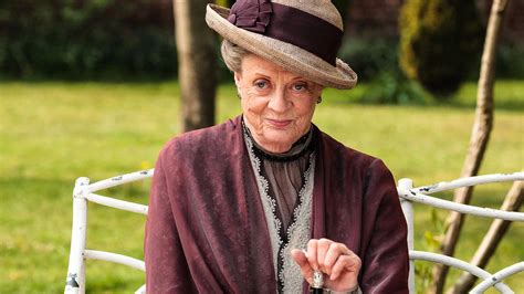 Download Maggie Smith Wallpaper Helt Gratis 100 Maggie Smith