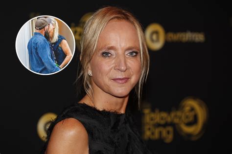 Liefde Beste Medicijn Voor Floortje Dessing Dit Is De Stoere Man Die Presentatrice Uit Diep Dal