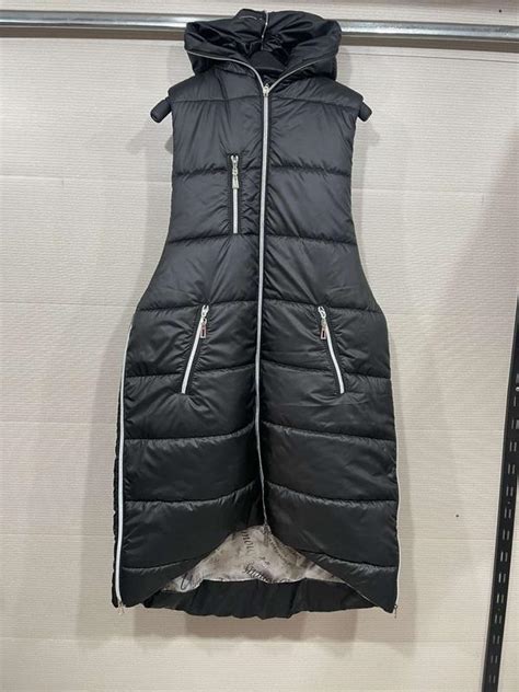 Женская жилетка — цена 940 грн в каталоге Жилетки Купить женские вещи по доступной цене на Шафе