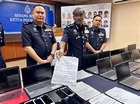 Teen Among 19 Busted In JB Scam Call Centre Raids The Star