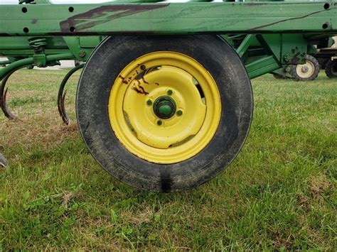 John Deere 1610 Chisel Plow Agriculture Bigiron John Deere 1610 Chisel Plow Agriculture Bigiron