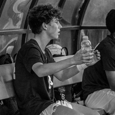 Parker Mccomas Parkermccomas Snapchat Verhalen Spotlight En Lenzen