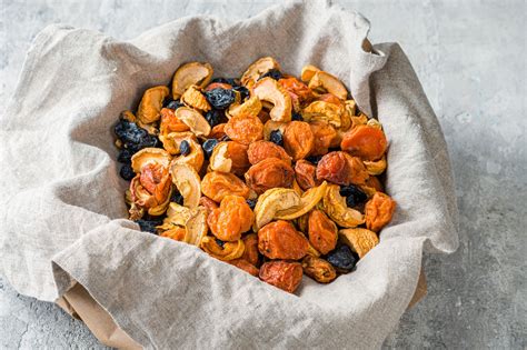 Сухофрукты для компота купить в Москве — цены от компании Честная Ферма