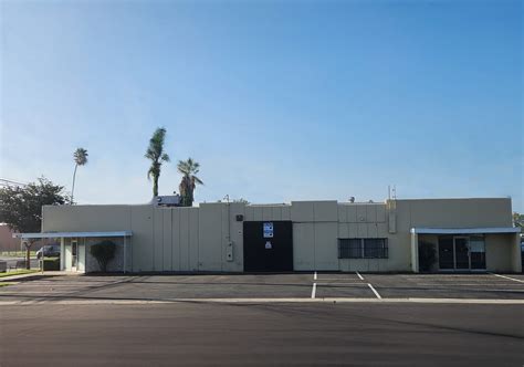 820 S Grand Ave Santa Ana Ca 92705 Loopnet