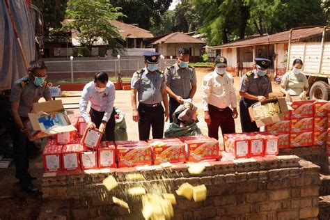 လားရှိုးမြို့နယ် အကောက်ခွန်ဦးစီးဌာနမှ ၂၀၂၁ခုနှစ် အောက်တိုဘာလမှ ၂၀၂၂ခုနှစ် ဧပြီလအတွင်း ဖမ